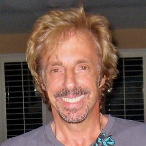 The Record Deal – North Sound Breeze